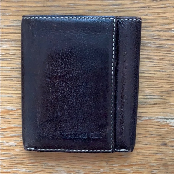 Kenneth Cole | Bags | Kenneth Cole Brown Leather Trifold Wallet | Poshmark